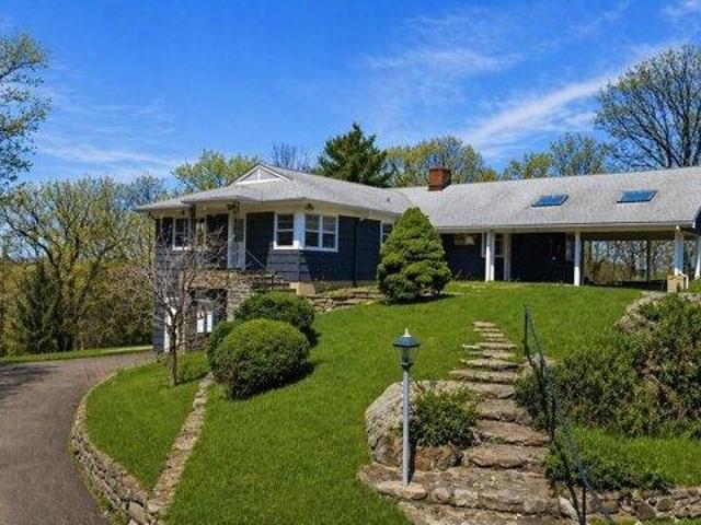 5 bedroom, Ossining NY 10562 LS101799253