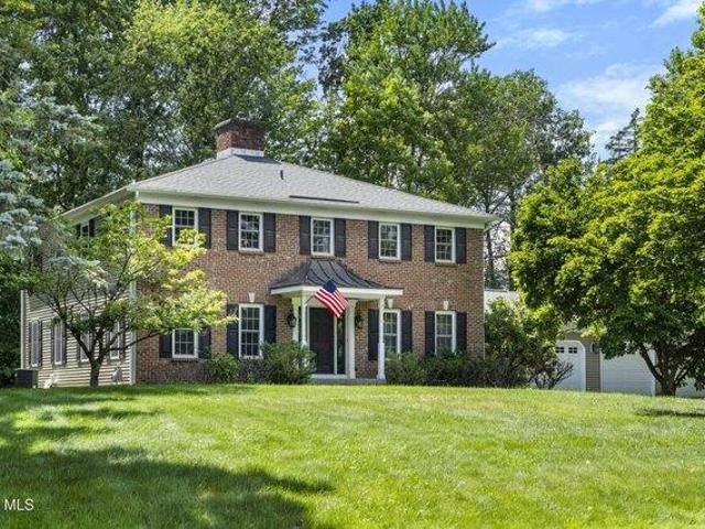 5 bedroom, Loudonville NY 12211 104900666