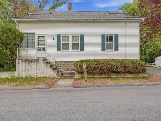 5 bedroom, Lowell MA 01854 103444413