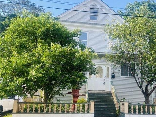 5 bedroom, Lowell MA 01851 103020203