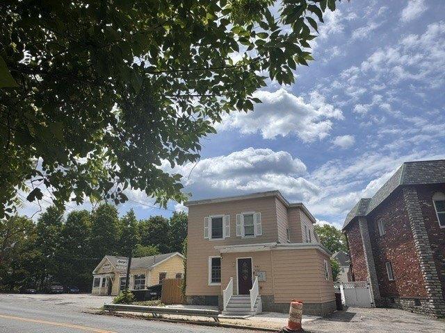 5 bedroom, Lowell MA 01852 103018951