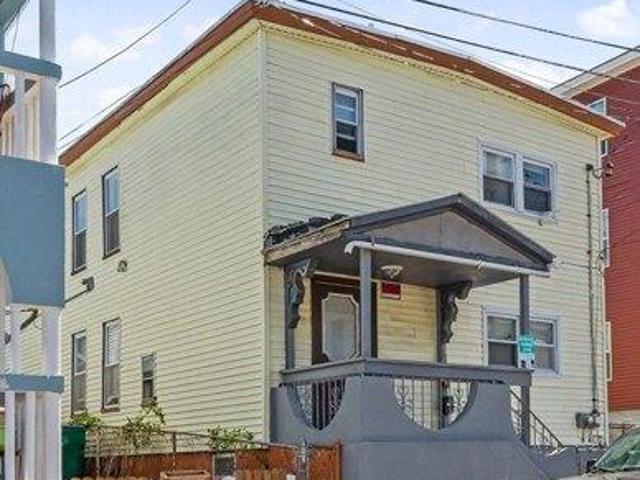 5 bedroom, Lowell MA 01852 104833904