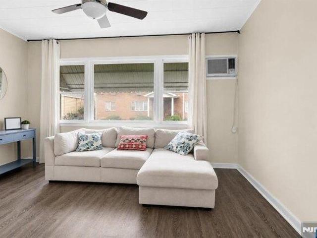5 bedroom, Lodi NJ 07644 105123710