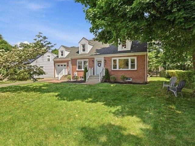 5 bedroom, Longmeadow MA 01106 103497532