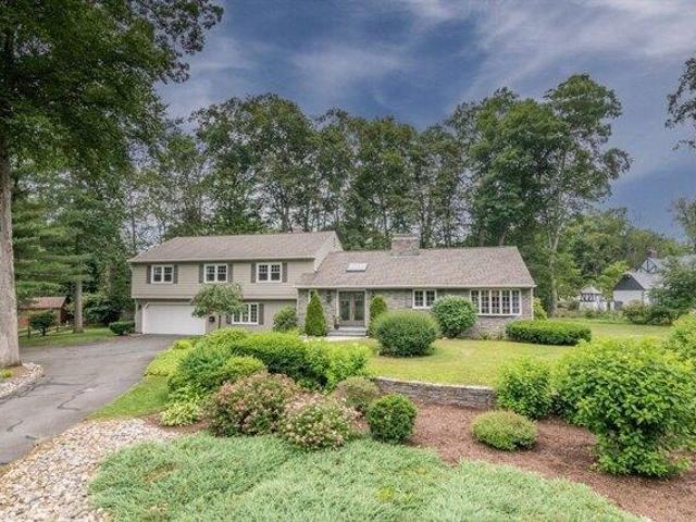 5 bedroom, Longmeadow MA 01106 104792308