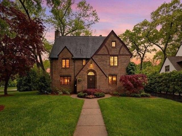 5 bedroom, Longmeadow MA 01106 LS102708165