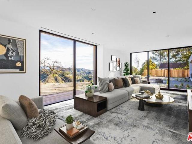 5 bedroom, Los Angeles CA 90077 89691958
