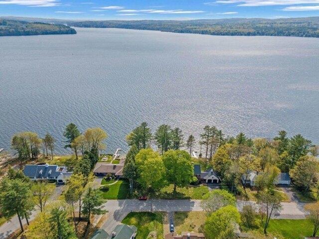 5 bedroom, Laconia NH 03246 89649449