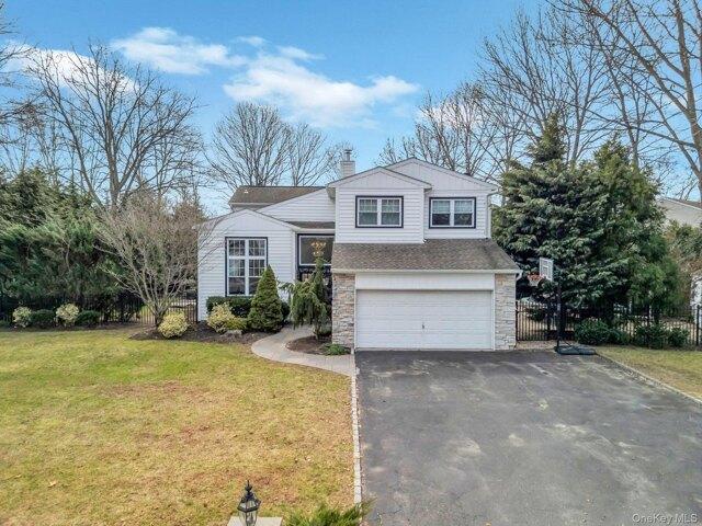 5 bedroom, Lake Grove NY 11755 104907014