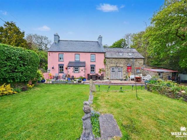 5 Bedroom Land Commercial