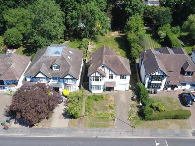 5 Bedroom Land Commercial