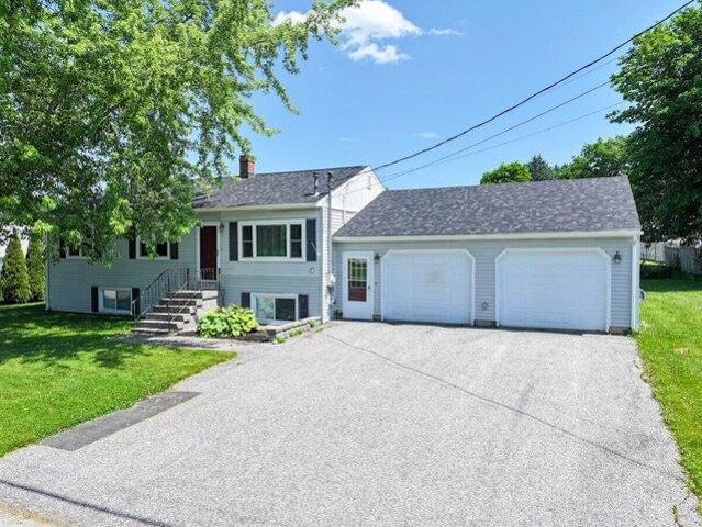 5 bedroom, Lewiston ME 04240 104513833