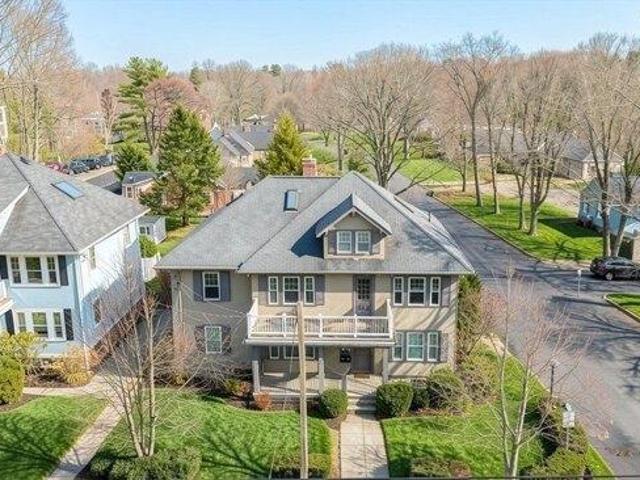 5 bedroom, Lexington MA 02420 102343736