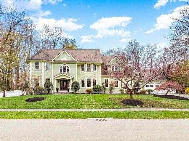 5 bedroom, Lexington MA 02420 102961409
