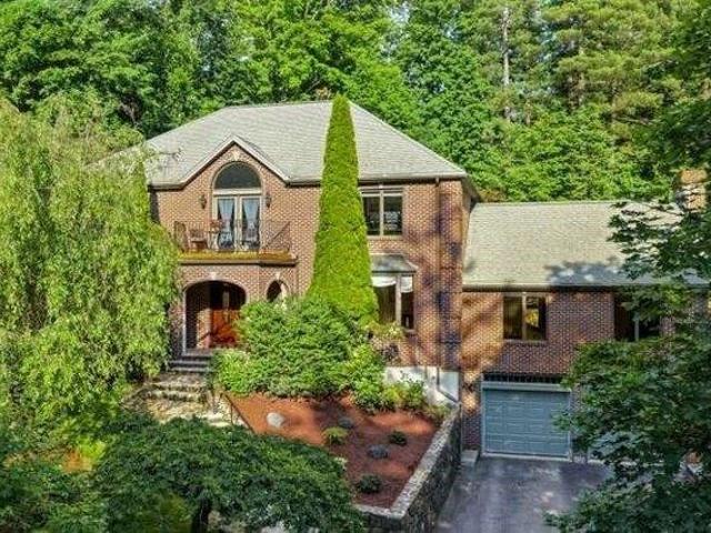 5 bedroom, Lexington MA 02420 104237265