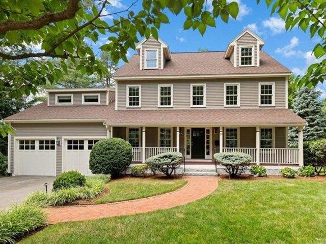 5 bedroom, Lexington MA 02421 104542208