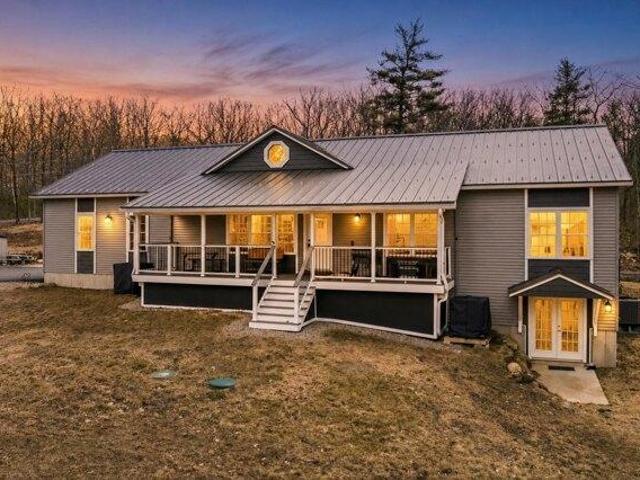 5 bedroom, Lebanon ME 04027 LS103125643