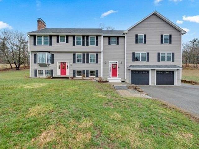 5 bedroom, Litchfield NH 03052 102448084