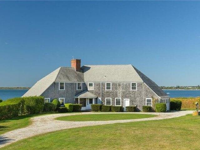 5 bedroom, Little Compton RI 02837 102634815