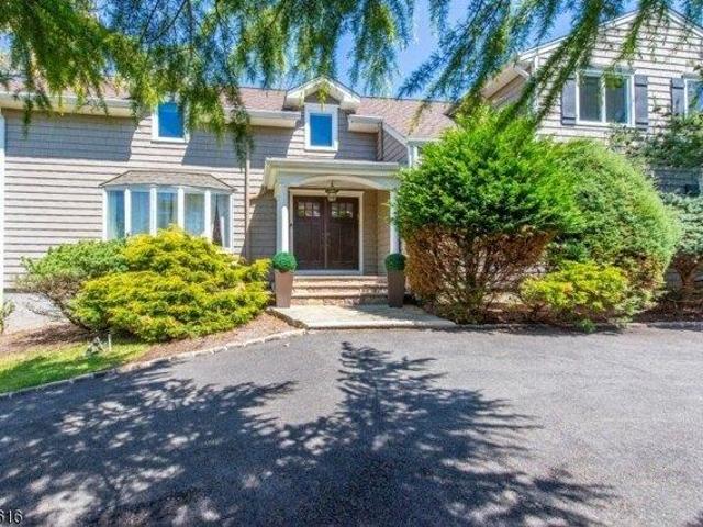 5 bedroom, Livingston NJ 07039 104443226