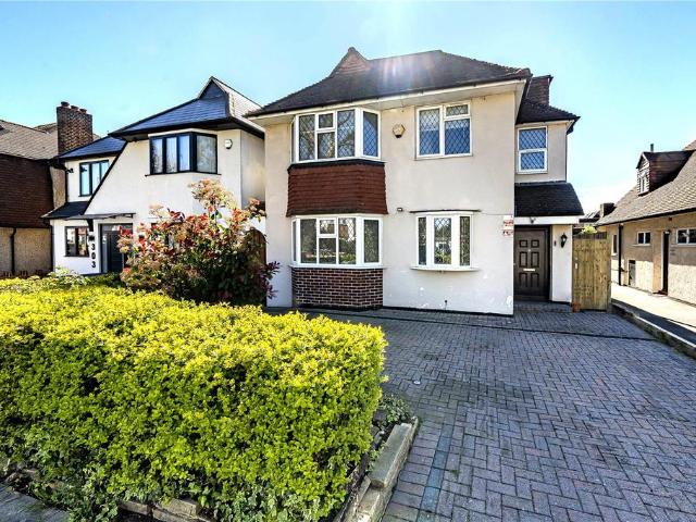 5 bedroom link detached house for sale