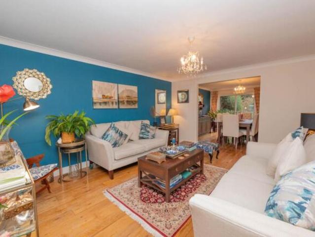 5 bedroom link detached house for sale in Riverside Close, Bridge, CT4