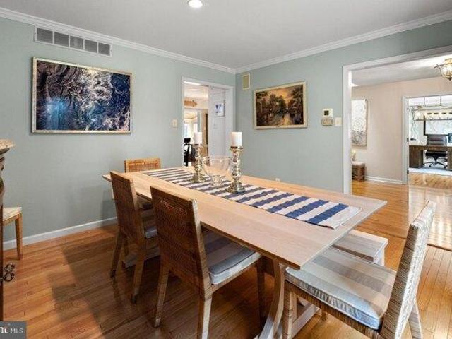 5 bedroom, Linwood NJ 08221 105175909