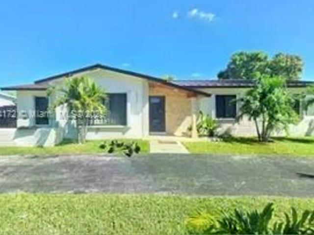 5 bedroom luxury House for sale in Miami, United States
