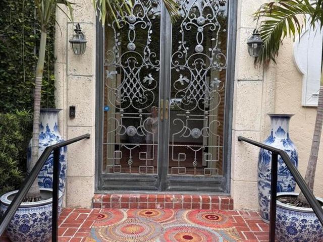 5 bedroom luxury Townhouse for sale in Palm Beach, Florida