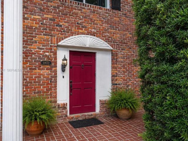 5 bedroom luxury Townhouse for rent in Pinecrest, Florida