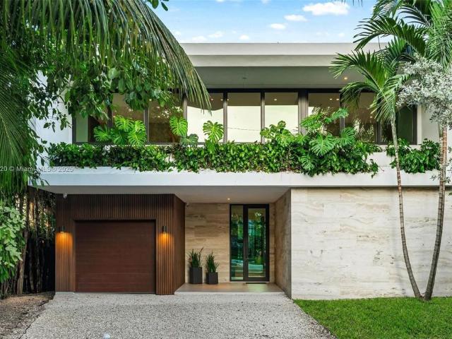 5 bedroom luxury Villa for rent in Miami, Florida