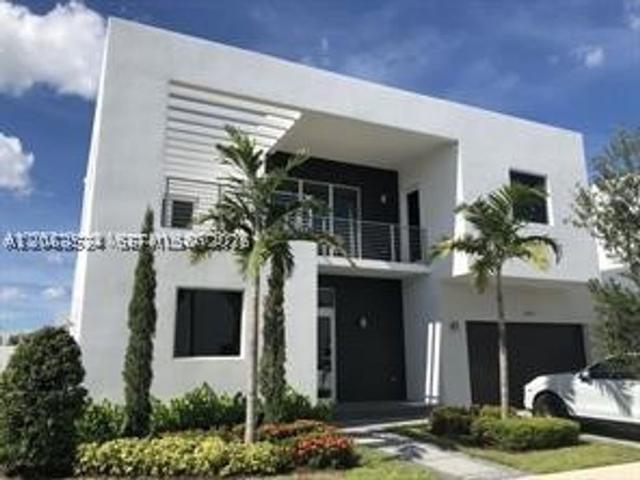 5 bedroom luxury Villa for rent in Miami, Florida