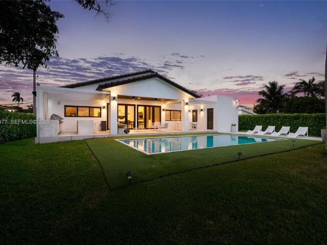 5 bedroom luxury Villa for rent in Miami, United States