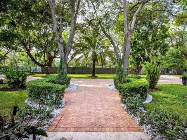 5 bedroom luxury Villa for rent in Miami, United States