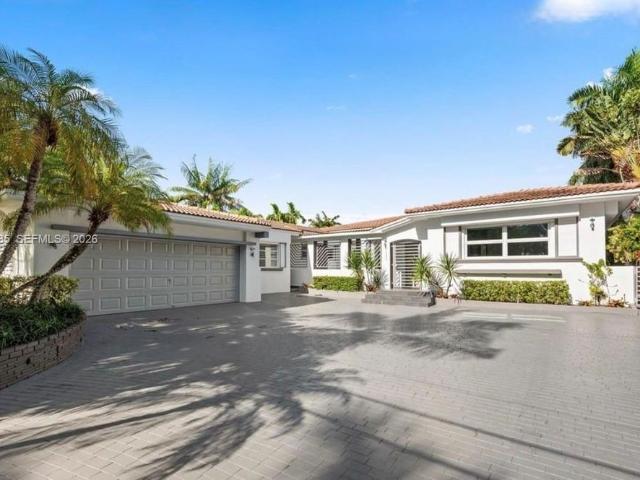 5 bedroom luxury Villa for rent in Miami, United States