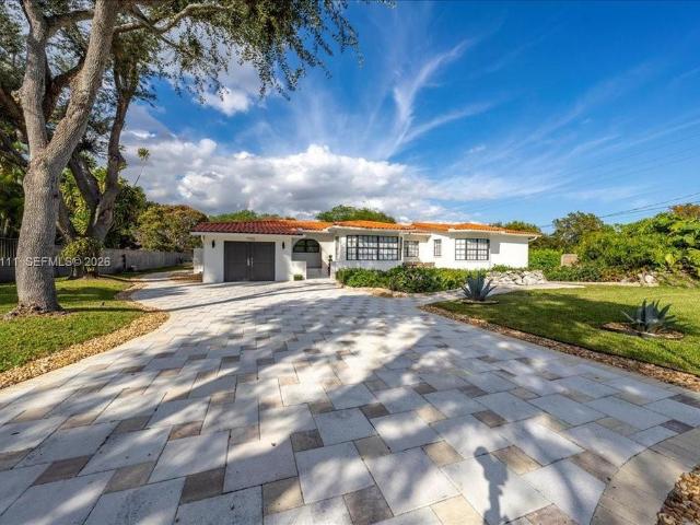 5 bedroom luxury Villa for rent in Miami, United States