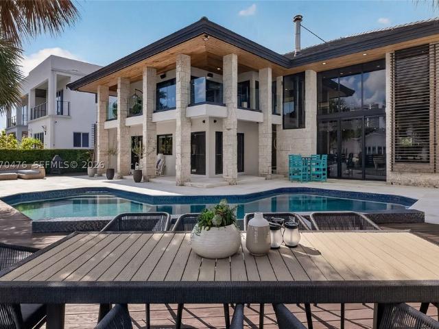 5 bedroom luxury Villa for rent in North Miami Beach, Florida
