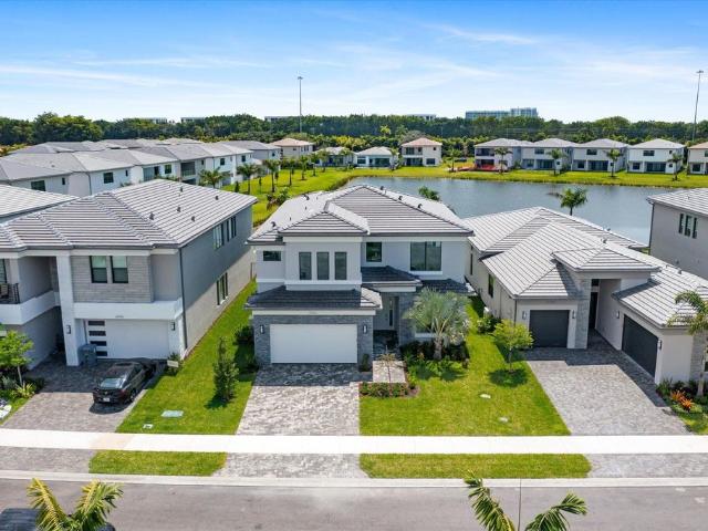 5 bedroom luxury Villa for rent in Boca Raton, Florida