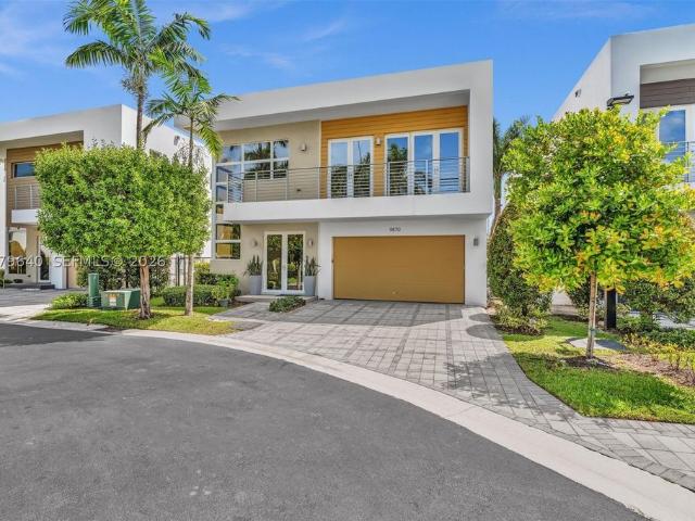 5 bedroom luxury Villa for rent in Doral, United States