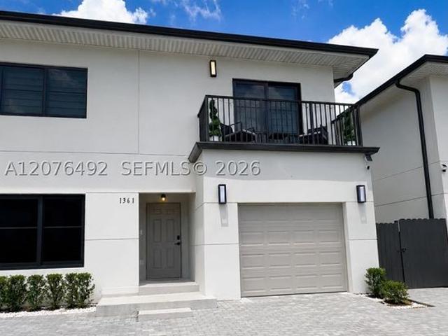 5 bedroom luxury Villa for rent in Florida City, Florida