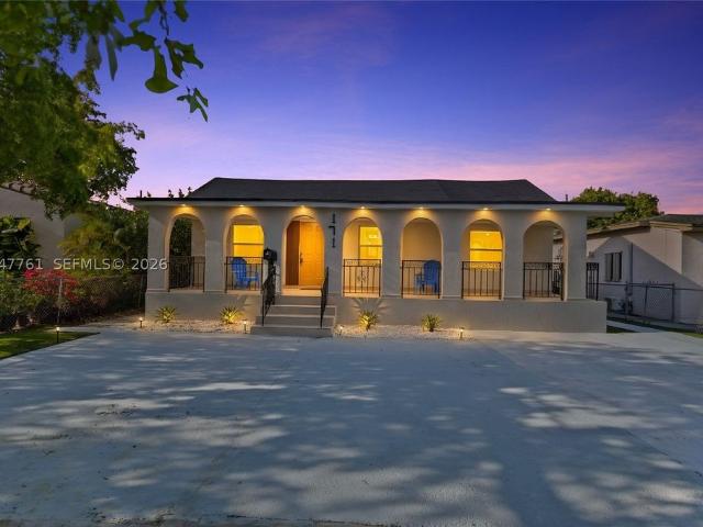 5 bedroom luxury Villa for rent in Hialeah, Florida
