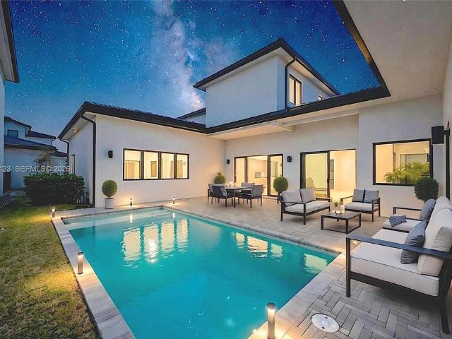 5 bedroom luxury Villa for rent in Hollywood, United States