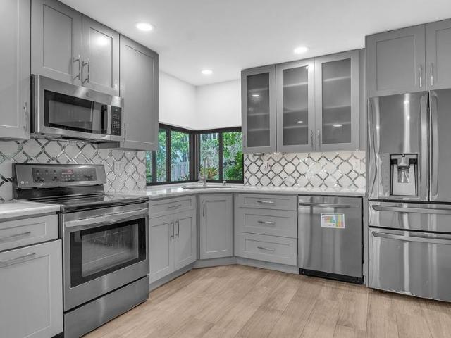 5 bedroom luxury Villa for rent in Hollywood Beach Gardens, Florida