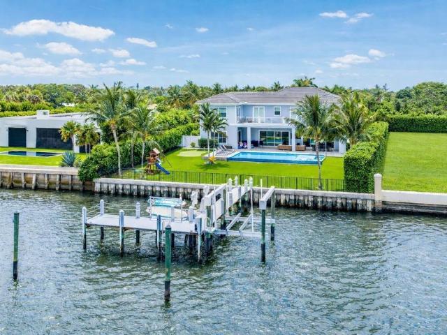 5 bedroom luxury Villa for rent in Lake Worth, Florida