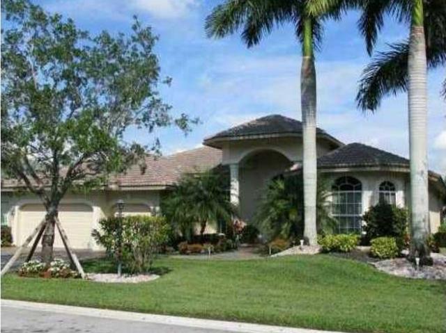 5 bedroom luxury Villa for rent in Parkland, Florida