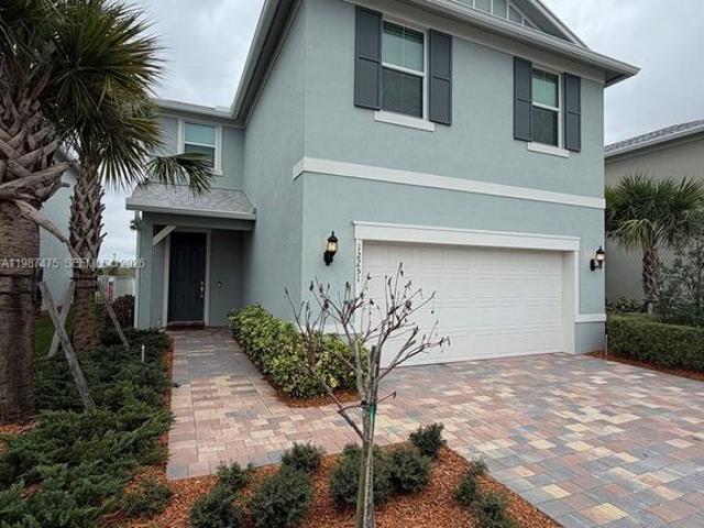 5 bedroom luxury Villa for rent in Port Saint Lucie, Florida