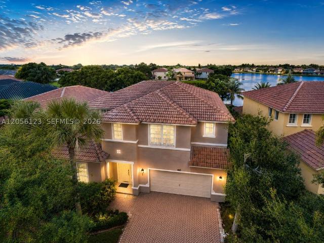 5 bedroom luxury Villa for rent in Weston, United States