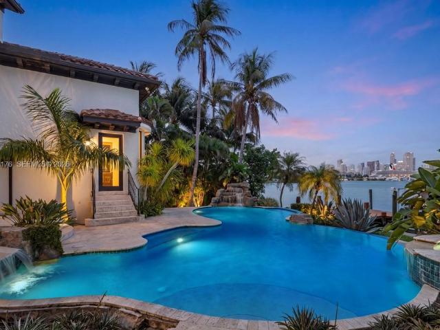 5 bedroom luxury Villa for sale in Miami Beach, United States