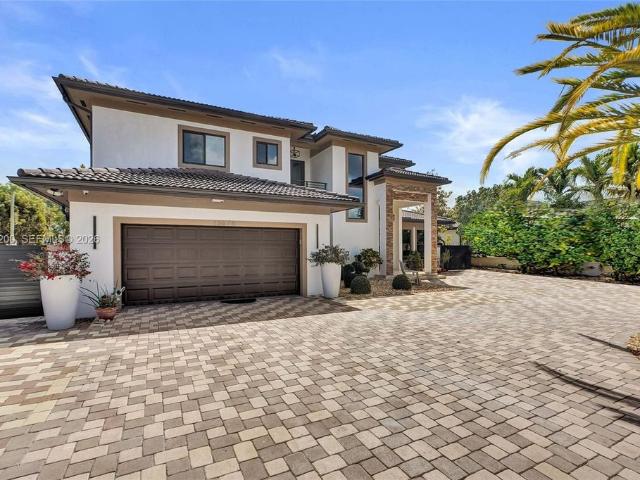 5 bedroom luxury Villa for sale in Miami, Florida