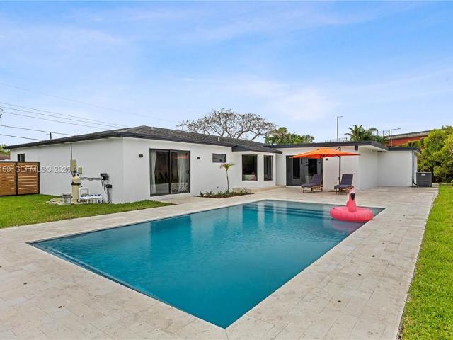 5 bedroom luxury Villa for sale in Miami, Florida